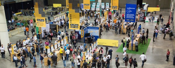 Networking Tips for Tech Conference Season | BrainStation® Blog